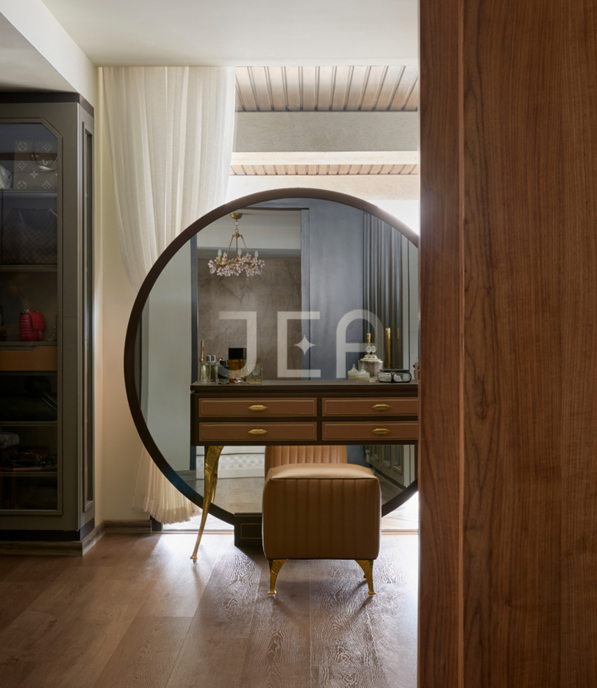 JEA By Essajees Atelier